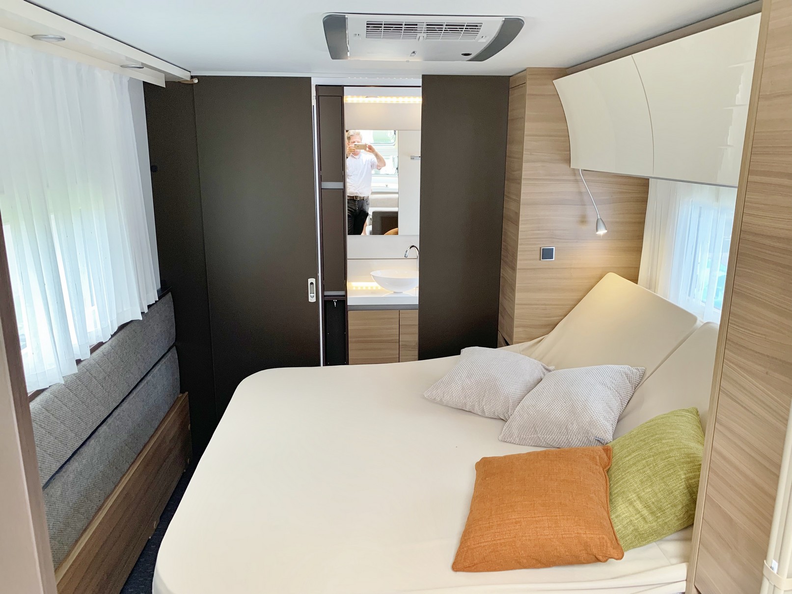 Adria caravans 2021: de nieuwe Adria Alpina 2021 caravan - MEERBEEK ...