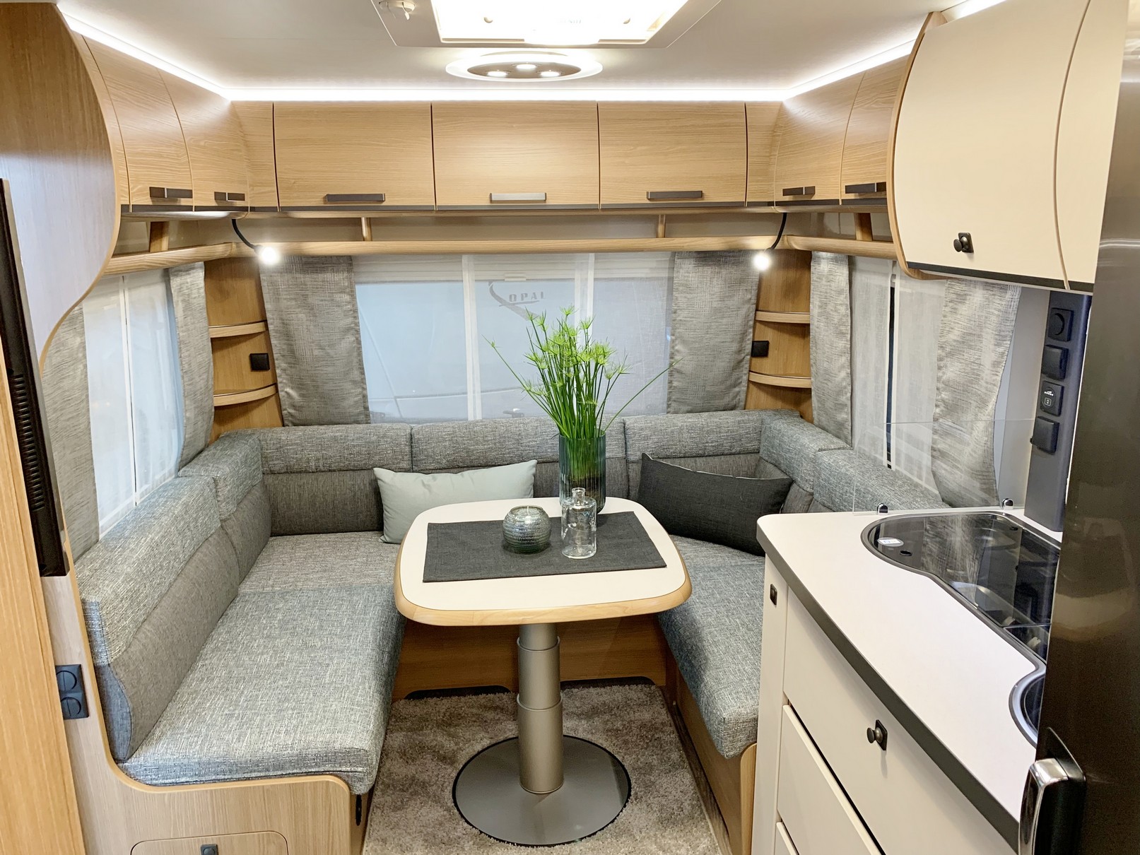 FENDT 2020 CARAVANS - SAPHIR 2020 CARAVAN - MEERBEEK caravans & campers