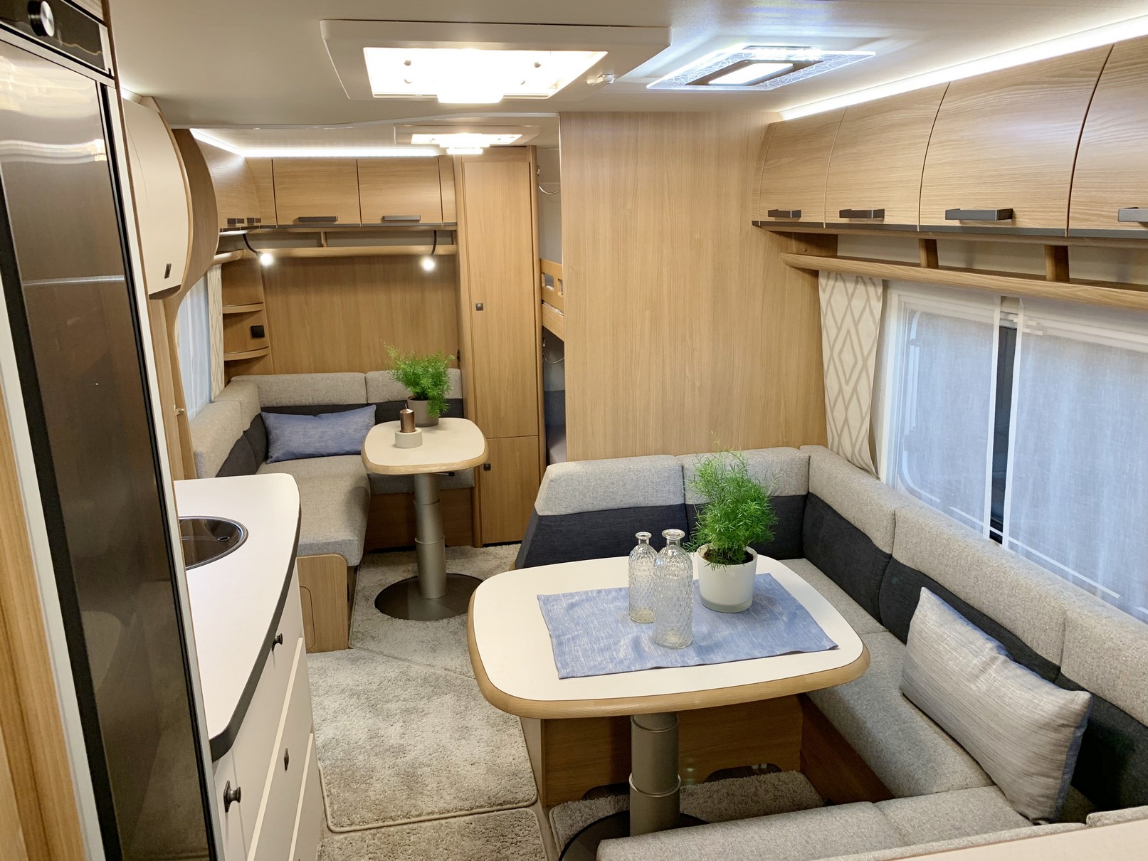 FENDT 2020 CARAVANS - SAPHIR 2020 CARAVAN - MEERBEEK caravans & campers