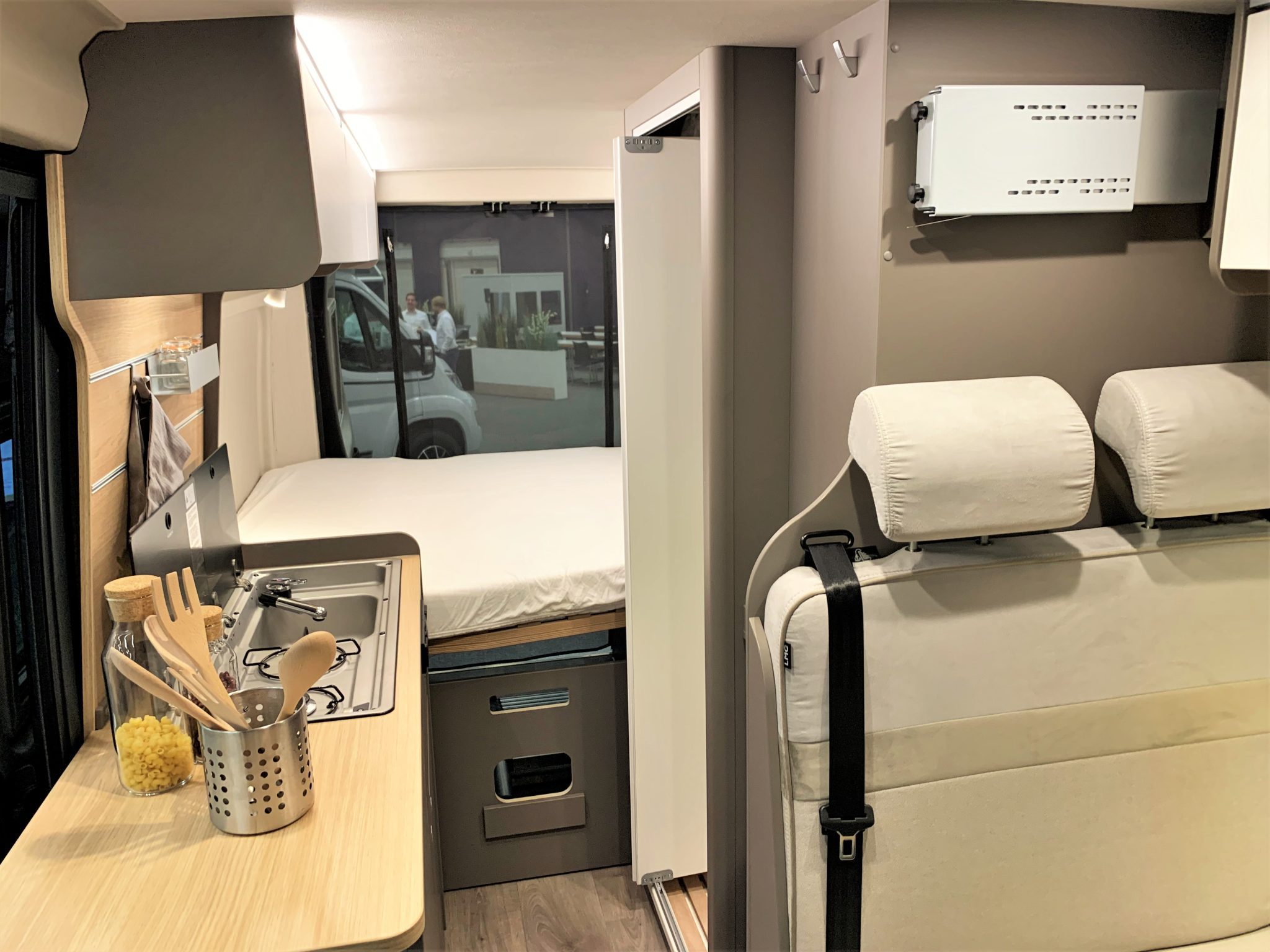 LMC CAMPERS 2025 - LMC INNOVAN FIAT 2025 - MEERBEEK caravans & campers