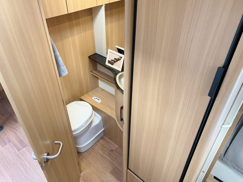 LMC CARAVANS 2020 - STYLE 2020 CARAVAN - MEERBEEK caravans & campers